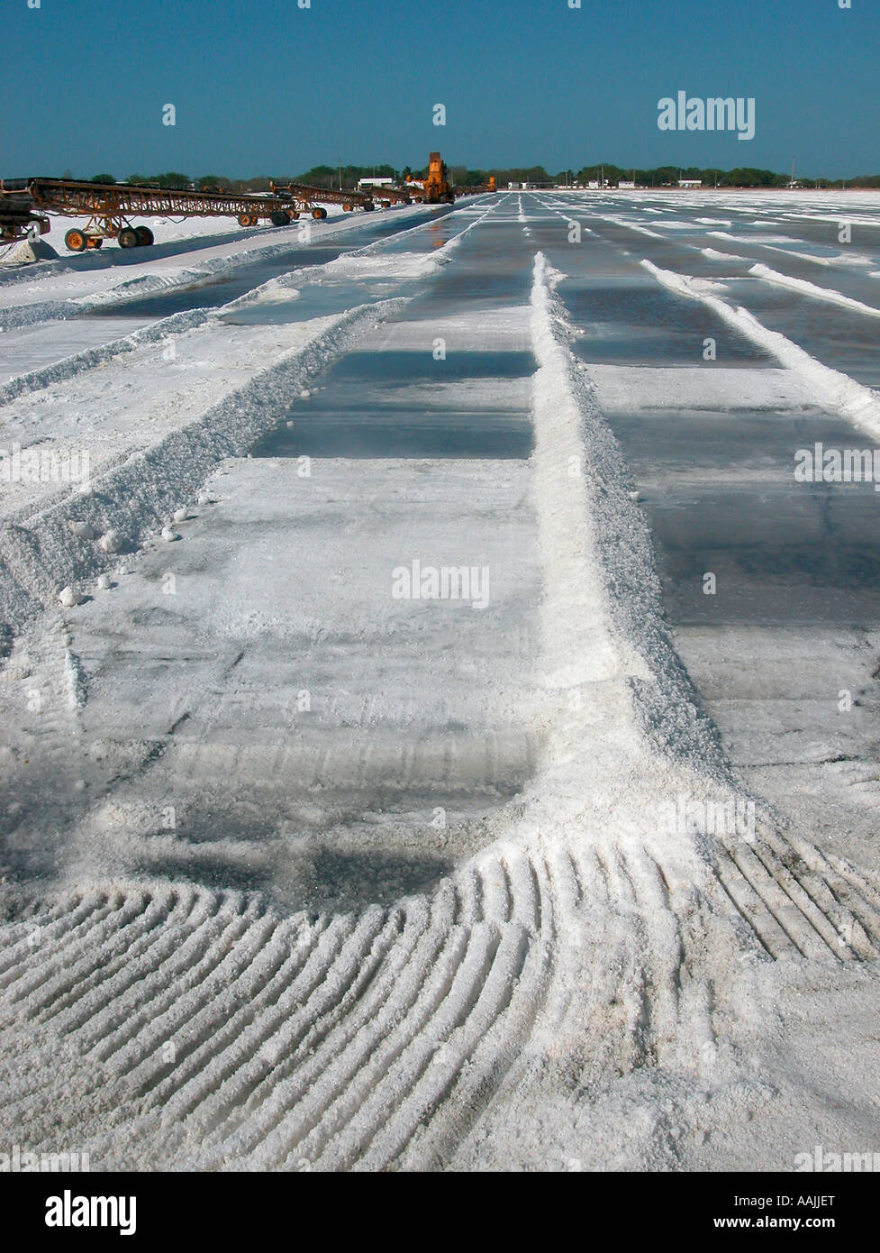 evaporation salt pan Stock Photo - Alamy