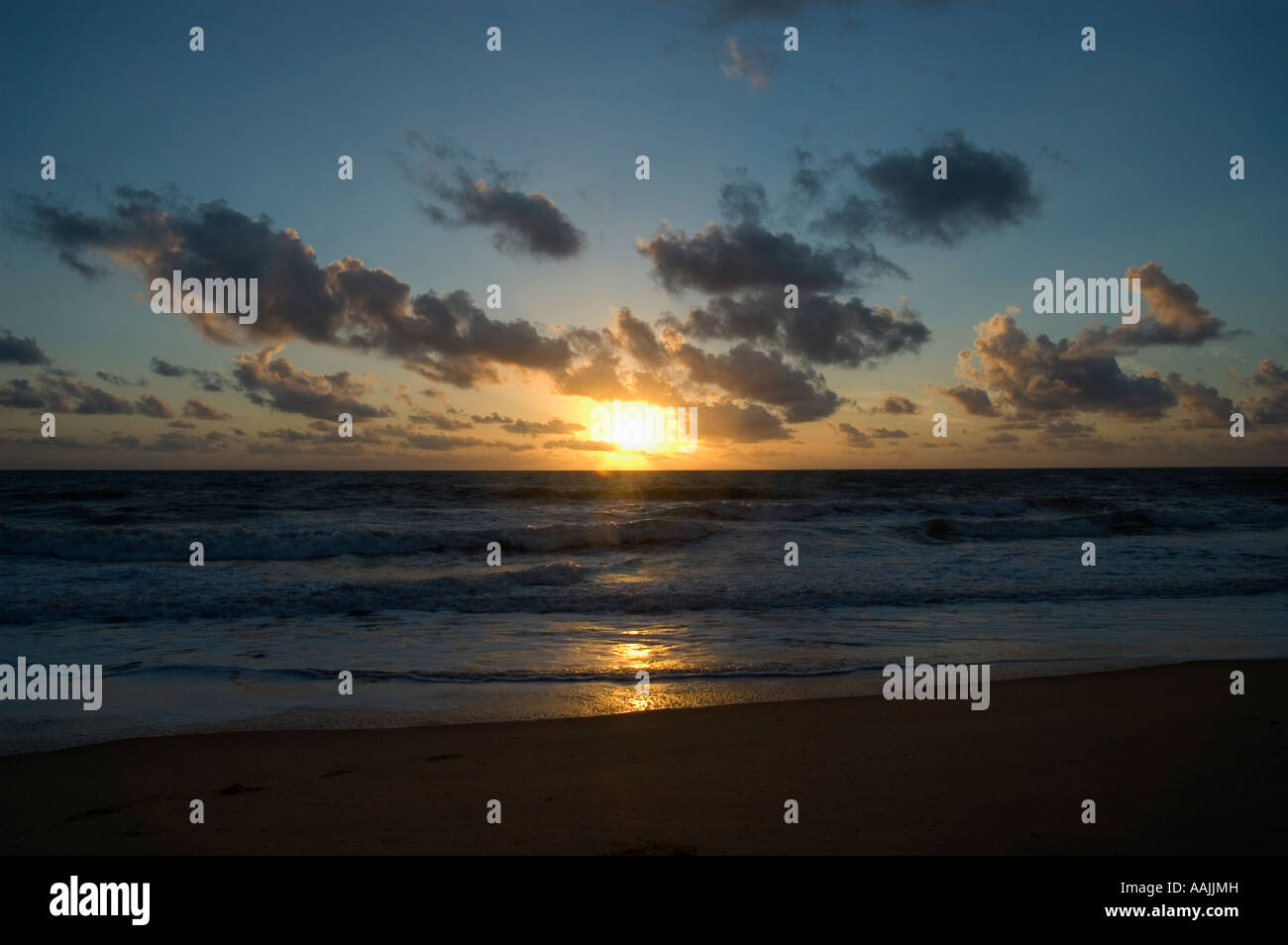 Beach scenic, sunset Stock Photo - Alamy