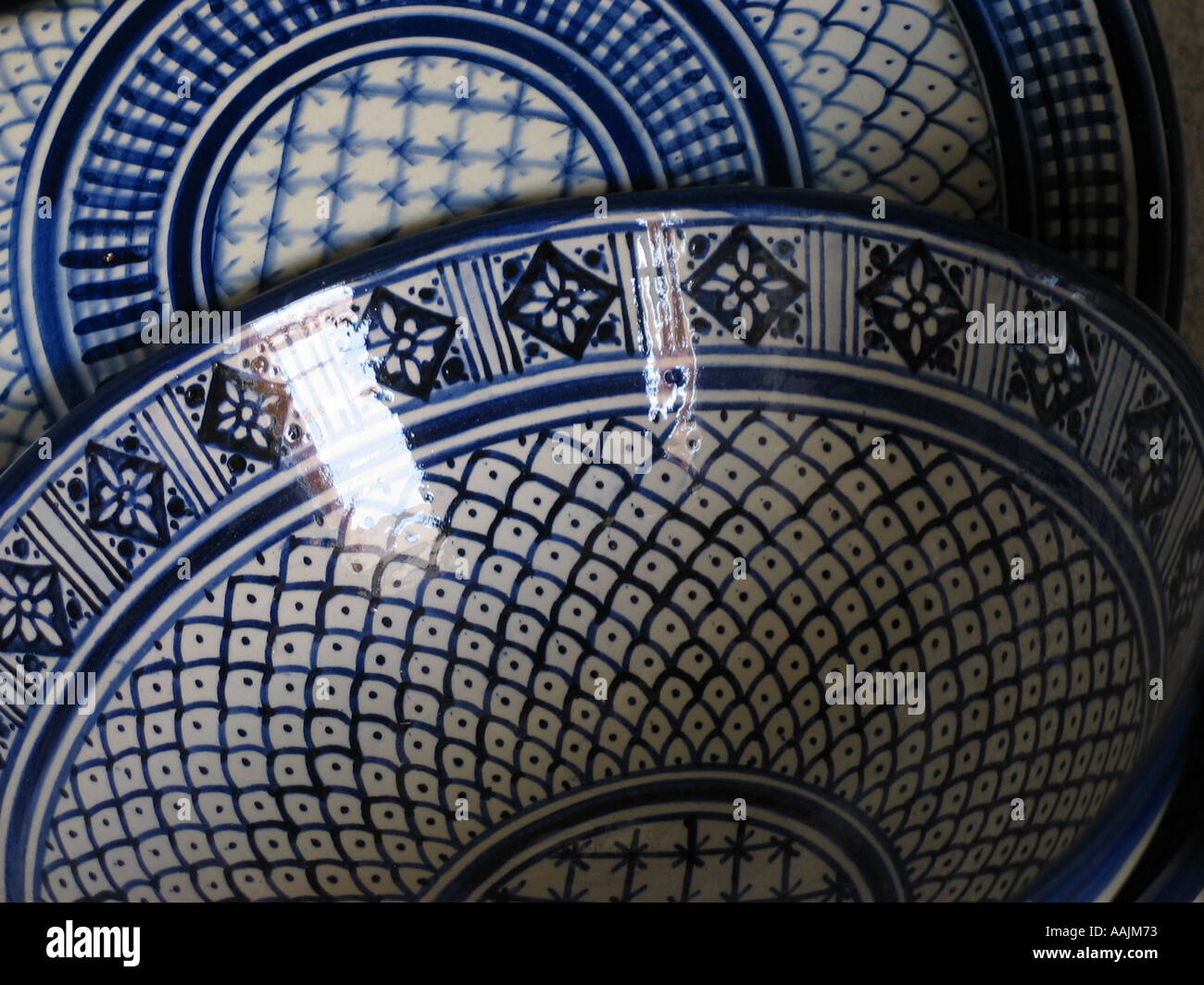 Safi pottery hi-res stock photography and images - Alamy