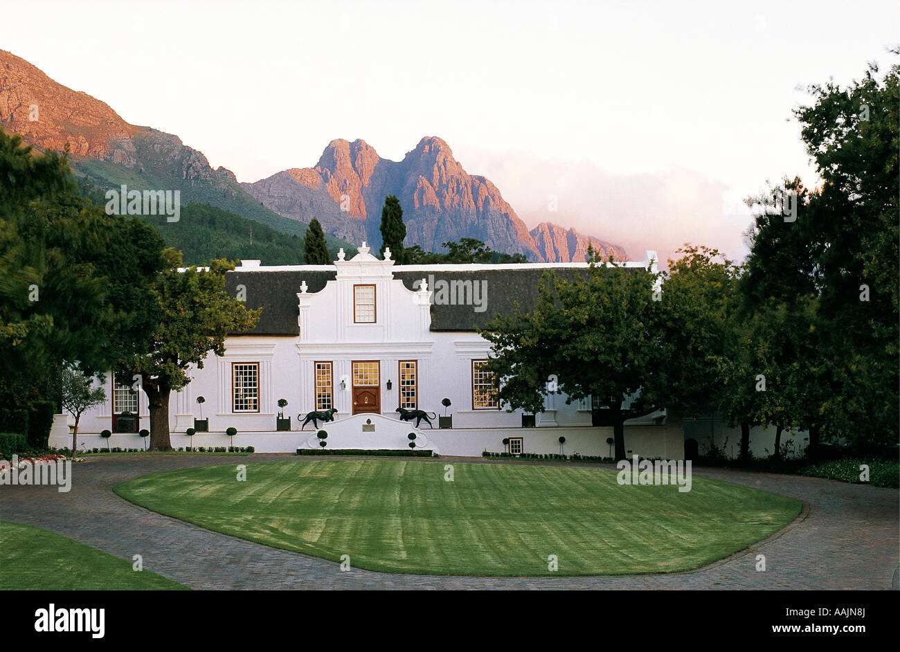 Cape Dutch style Manor House of Lanzeroc Hotel in Stellenbosch with ...