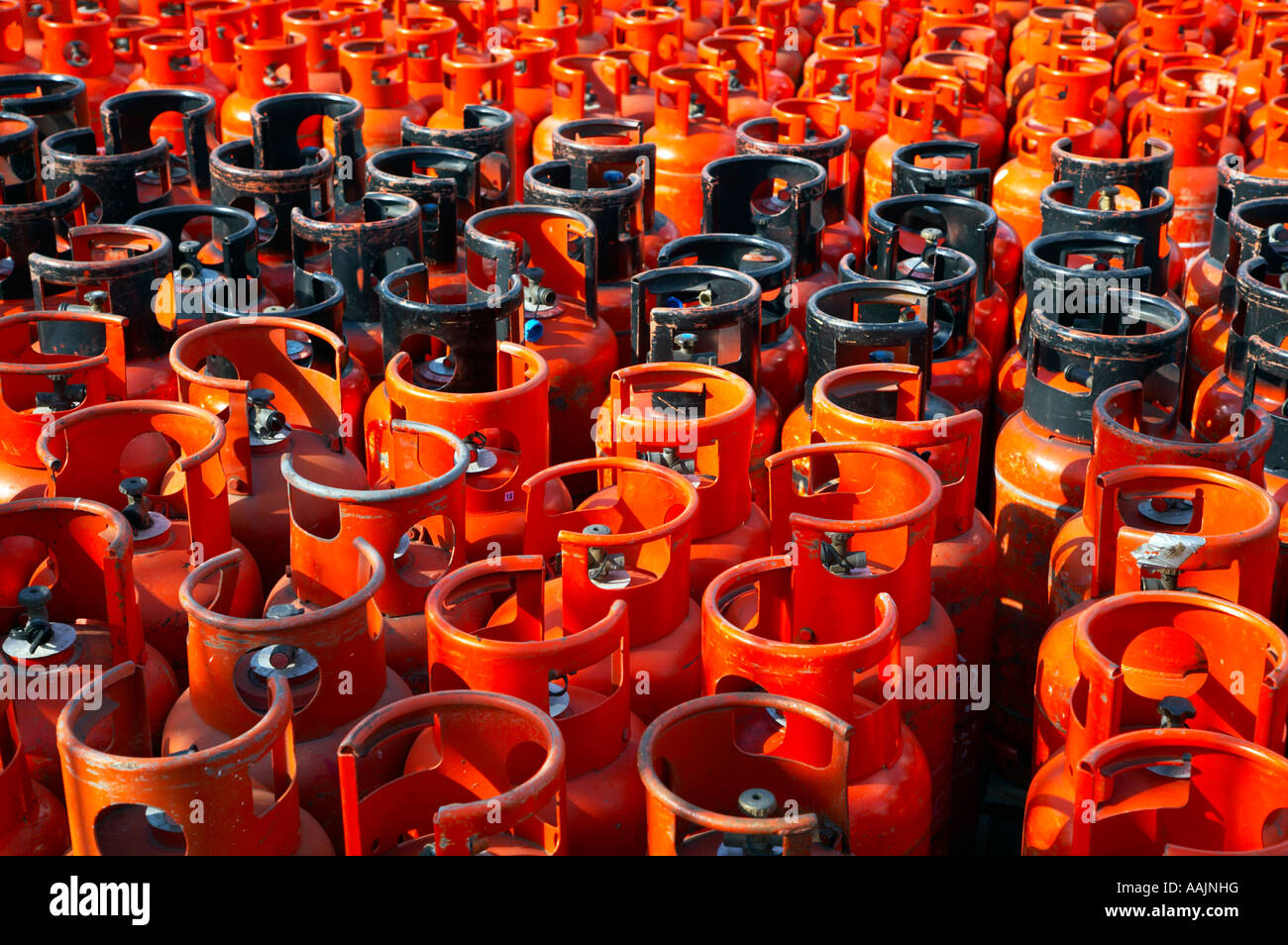 Gas cannisters hi-res stock photography and images - Alamy