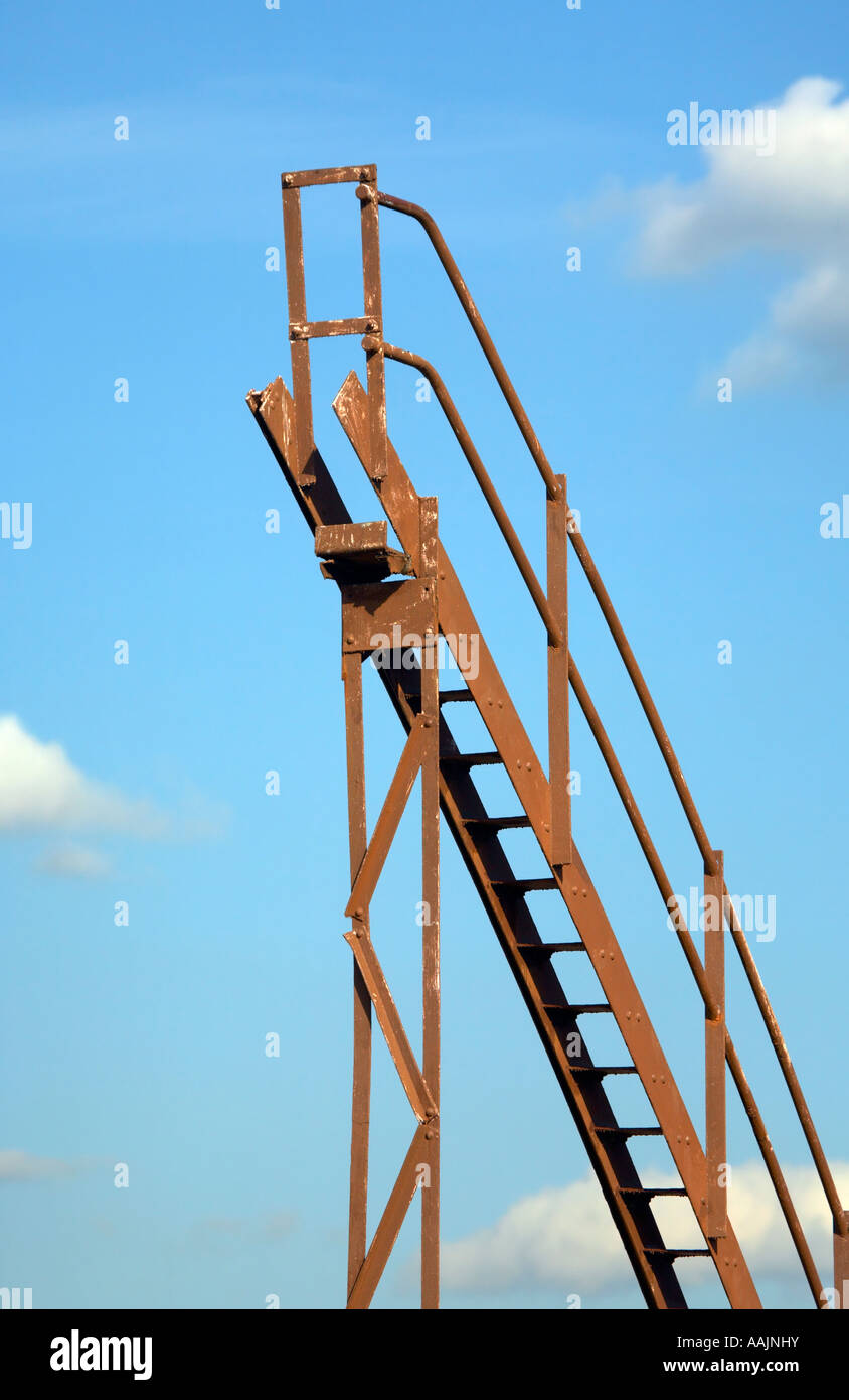 Ladder leading to nowhere hi-res stock photography and images - Alamy