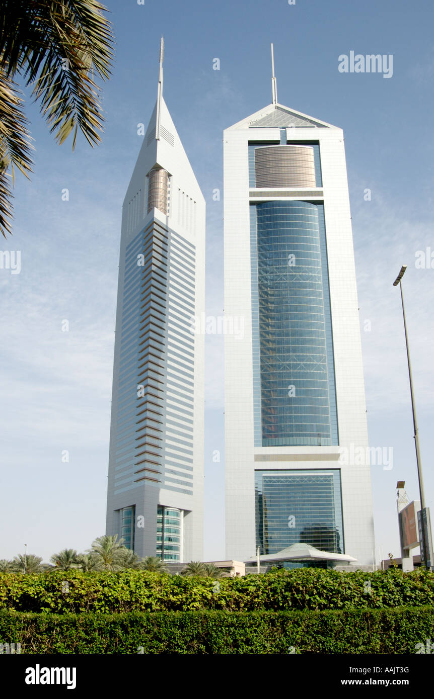 Modern uae towers hi-res stock photography and images - Alamy