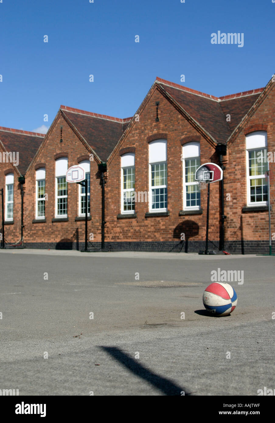 Mapperley plains primary school hi-res stock photography and images - Alamy