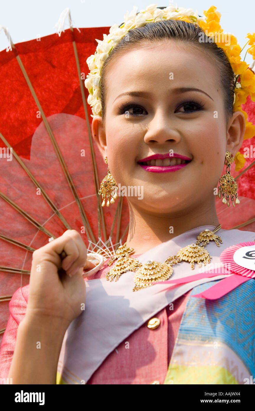 Miss songkran beauty pageant songkran hi-res stock photography and ...