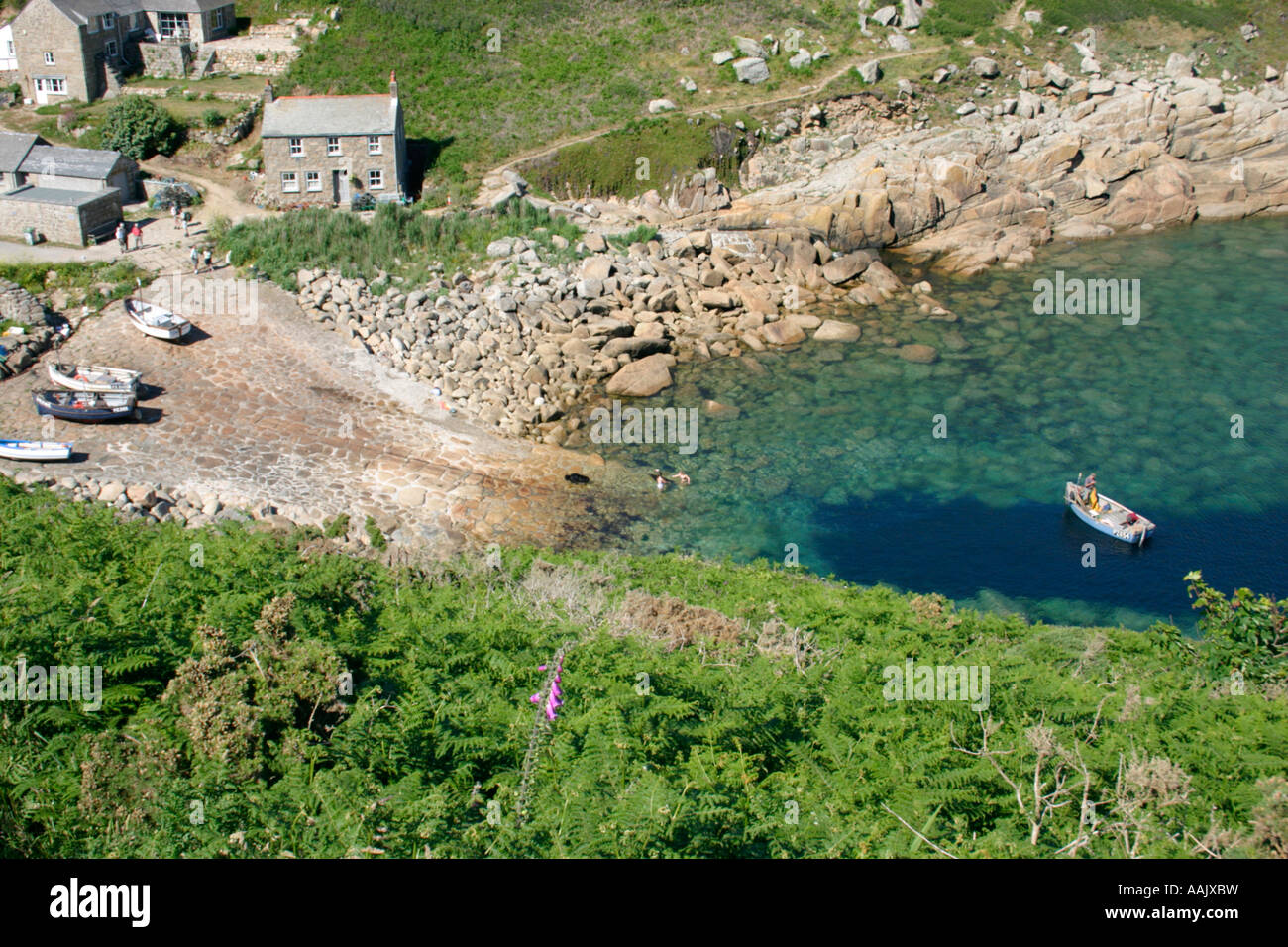 Penberth cornwall historic cornwall hi-res stock photography and images ...