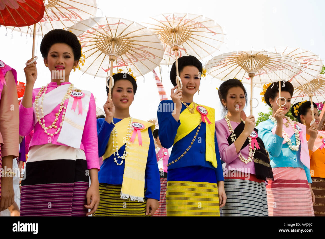 Miss songkran beauty pageant songkran hi-res stock photography and ...