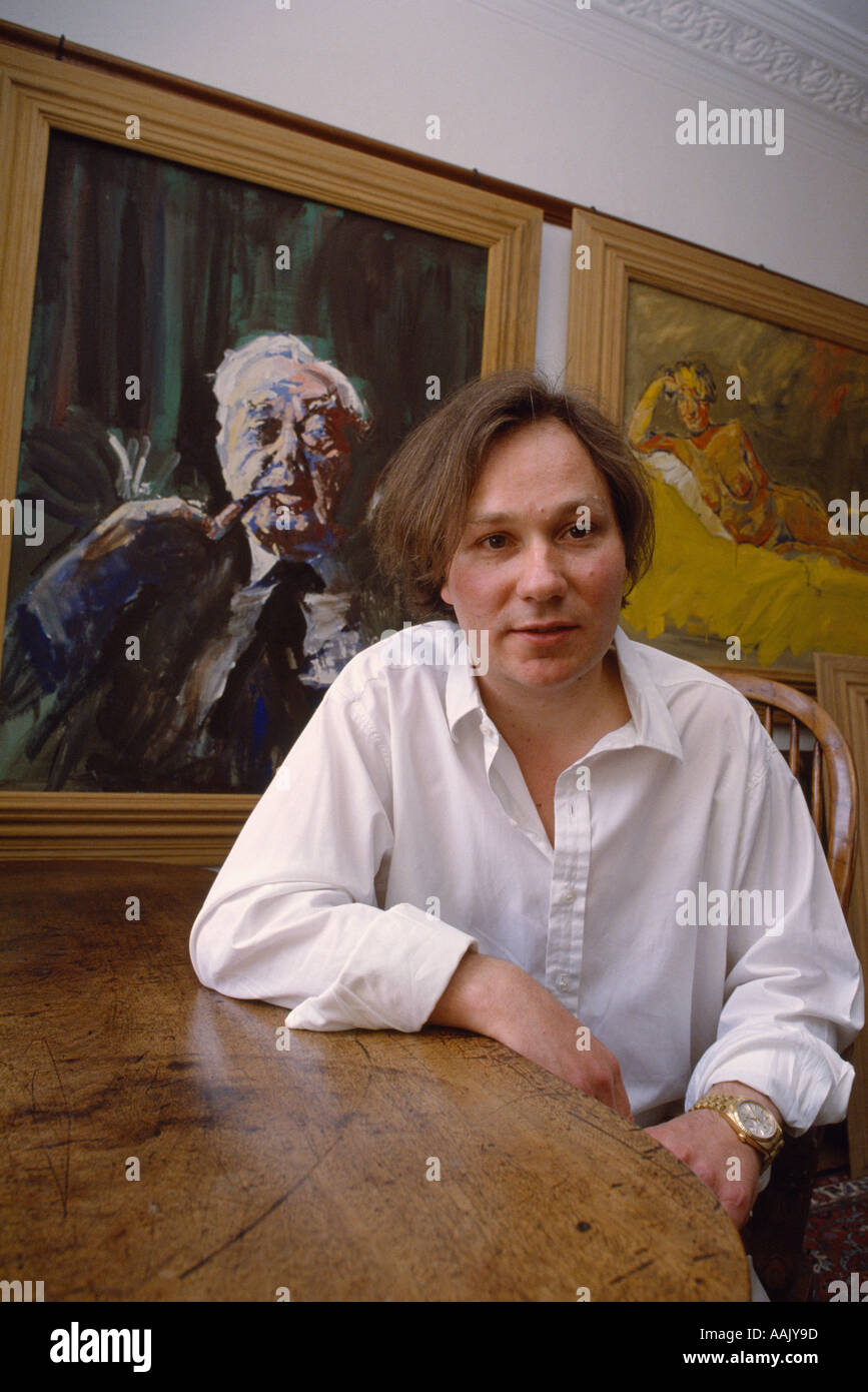 The artist Henry Mee in front of his portrait of Harold Wilson in ...
