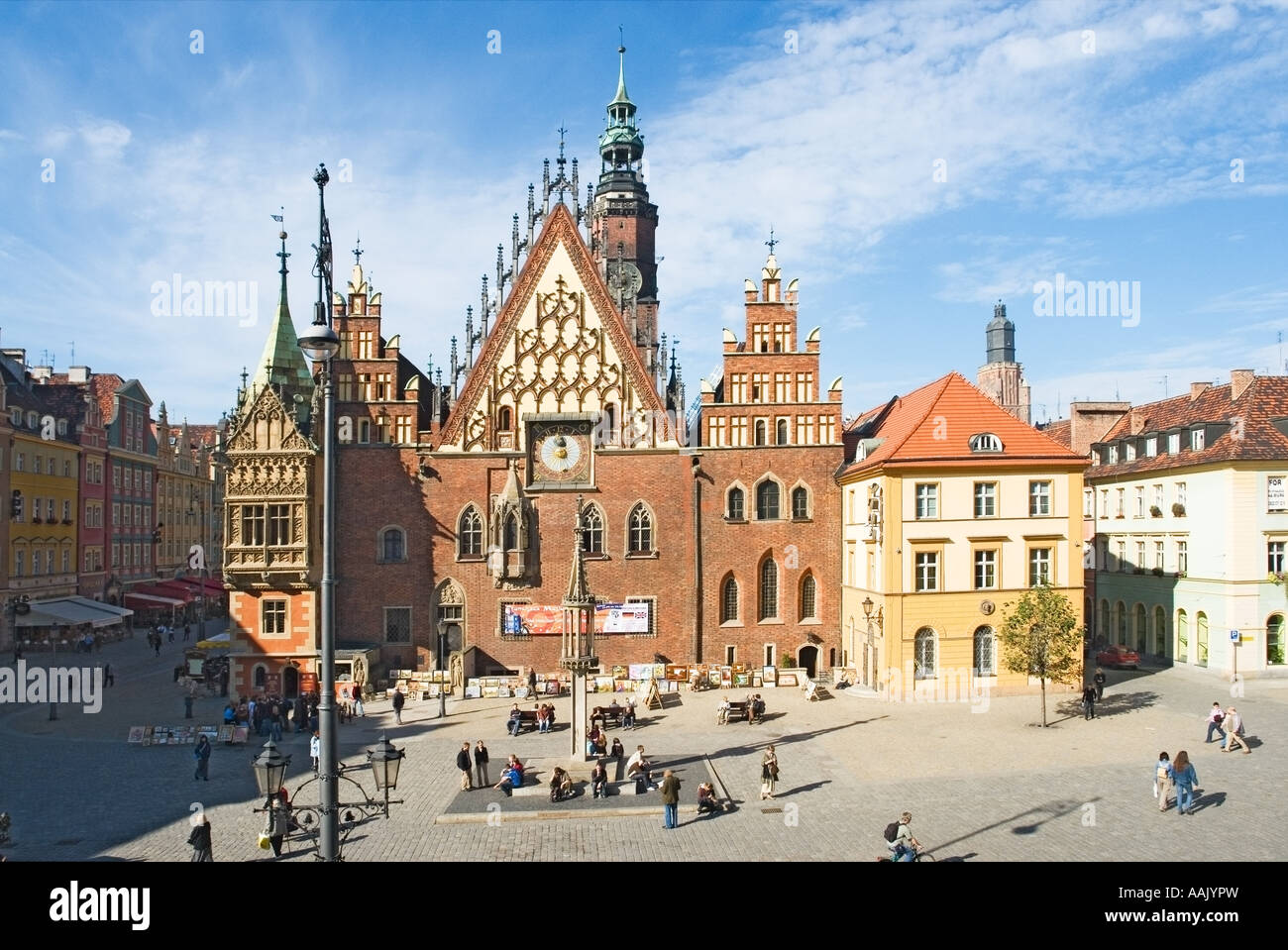 Town Hall (Ratusz) in Market Square (Rynek), Old Town,Wroclaw (German ...