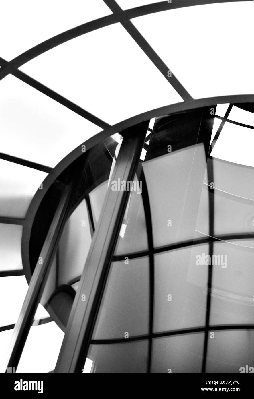 Interior virgin megastore milano downtown hi-res stock photography and ...