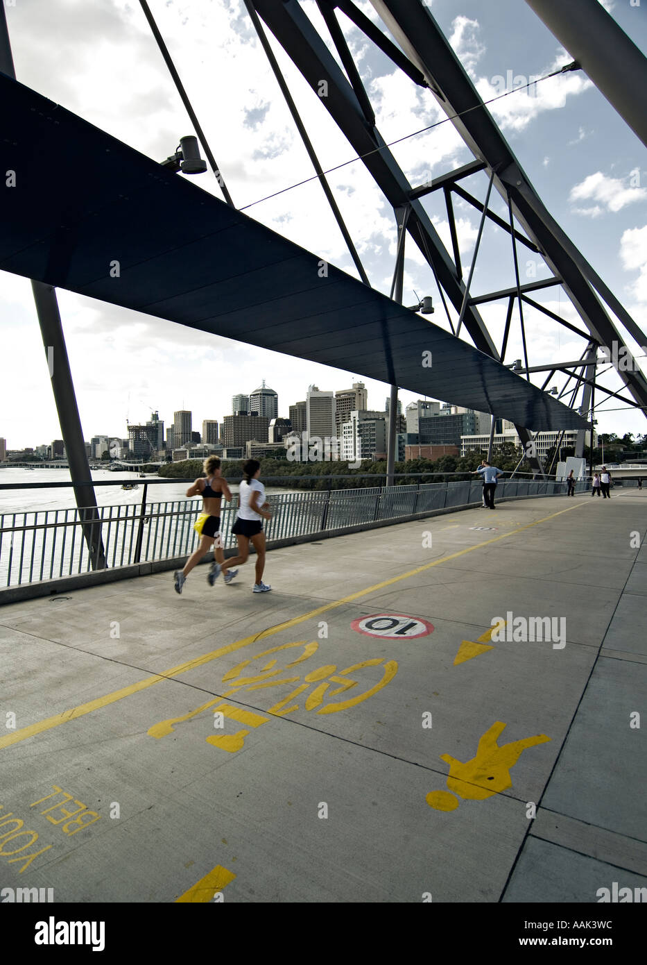 Brisbane australia pedestrians in hi-res stock photography and images ...