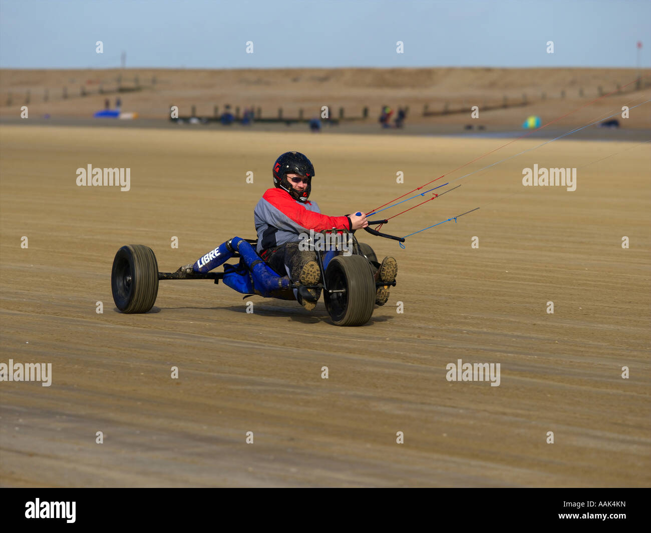 Extreme Sports Kite Boarding & Buggy Sailing Stock Photo - Alamy