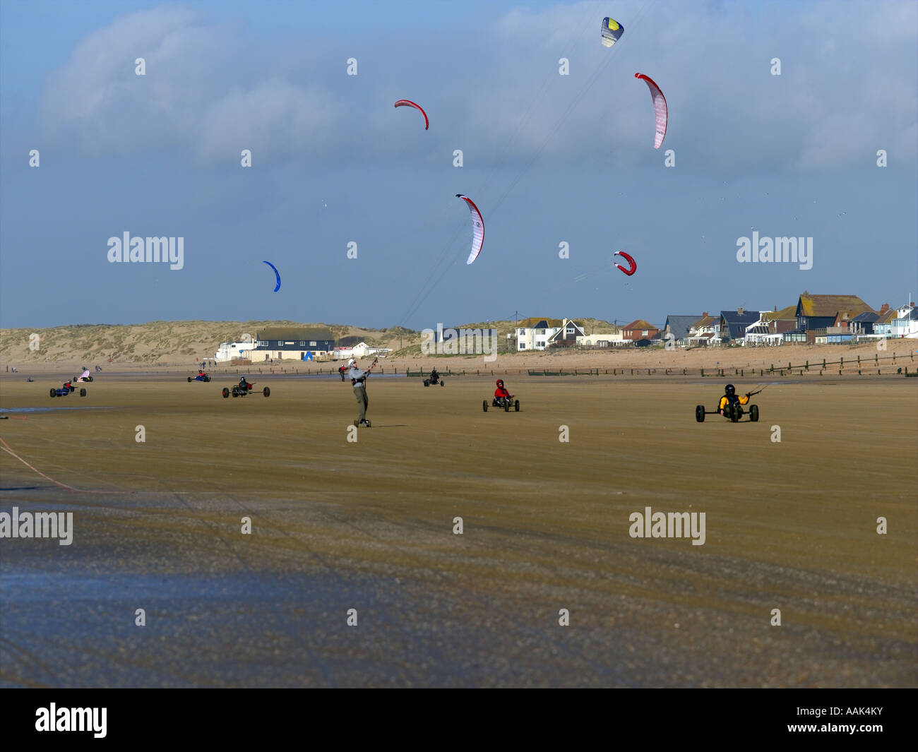 Extreme Sports Kite Boarding & Buggy Sailing Stock Photo - Alamy