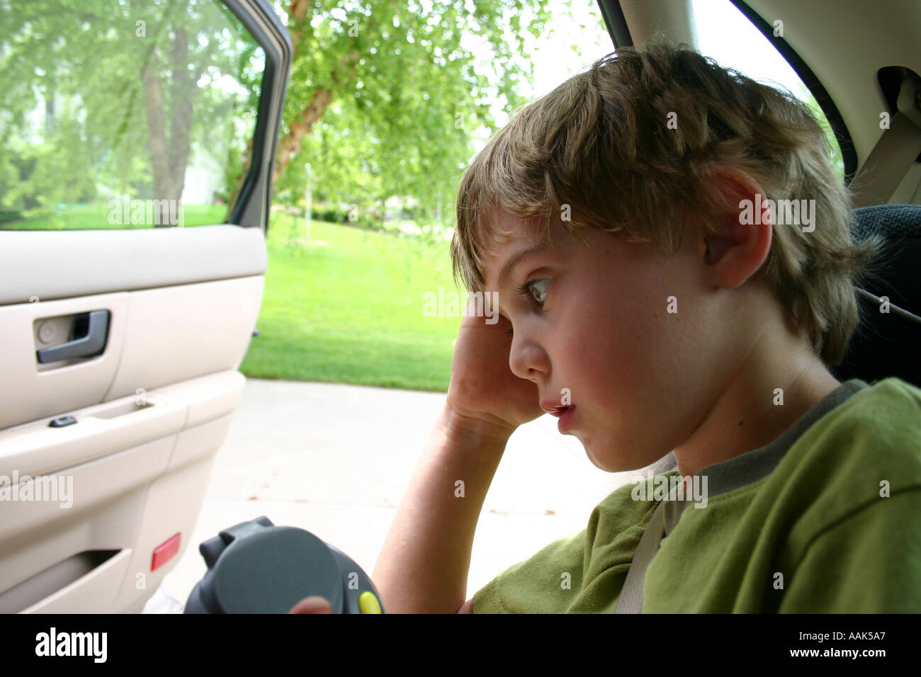 Boy door waiting hi-res stock photography and images - Alamy