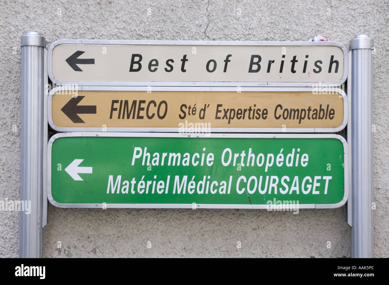 Jocular sign hi-res stock photography and images - Alamy