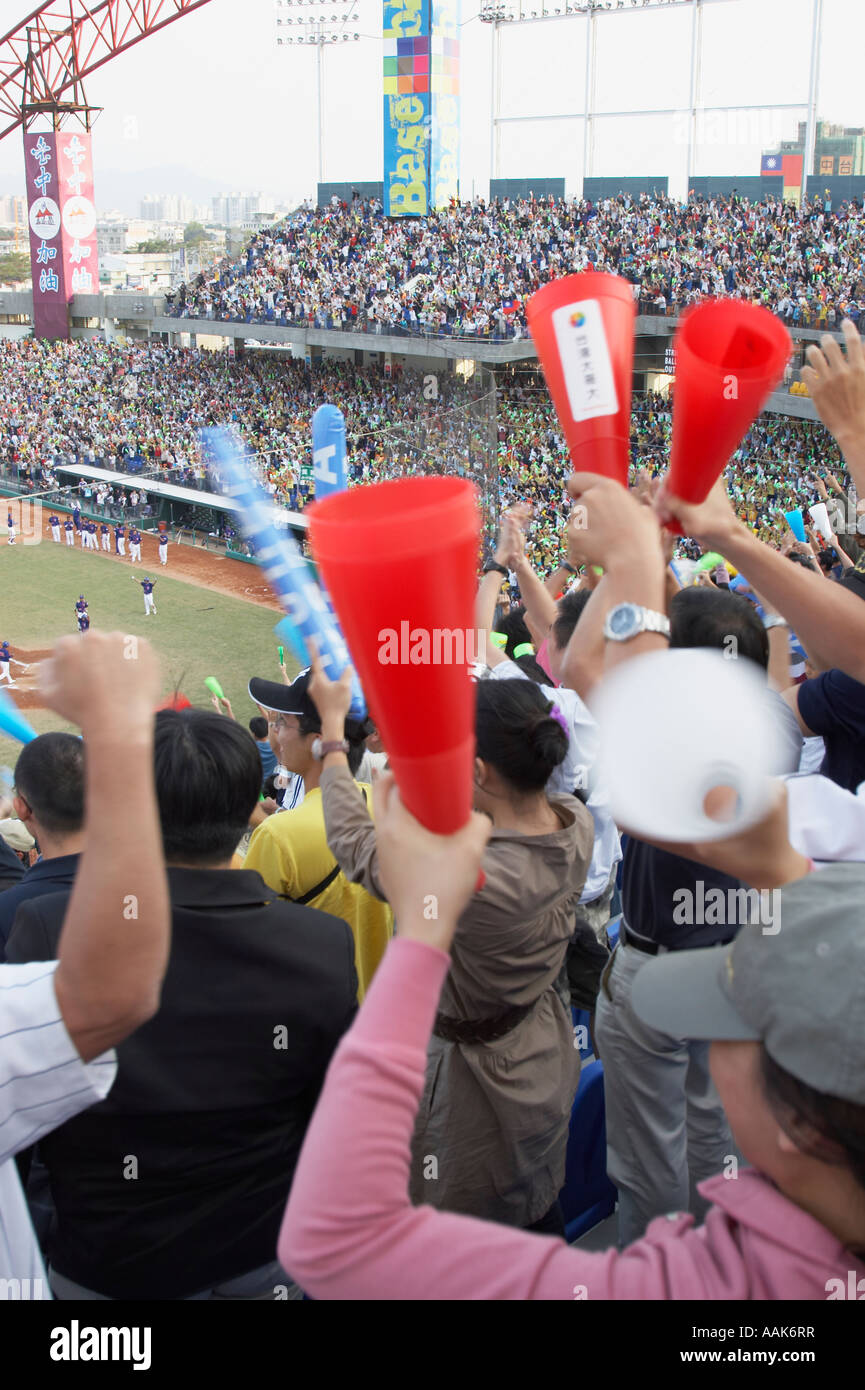 Crowds Cheering During Baseball Game Stock Photo - Alamy