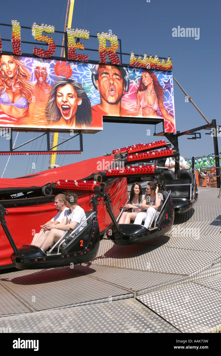 Airport park ride hi-res stock photography and images - Alamy