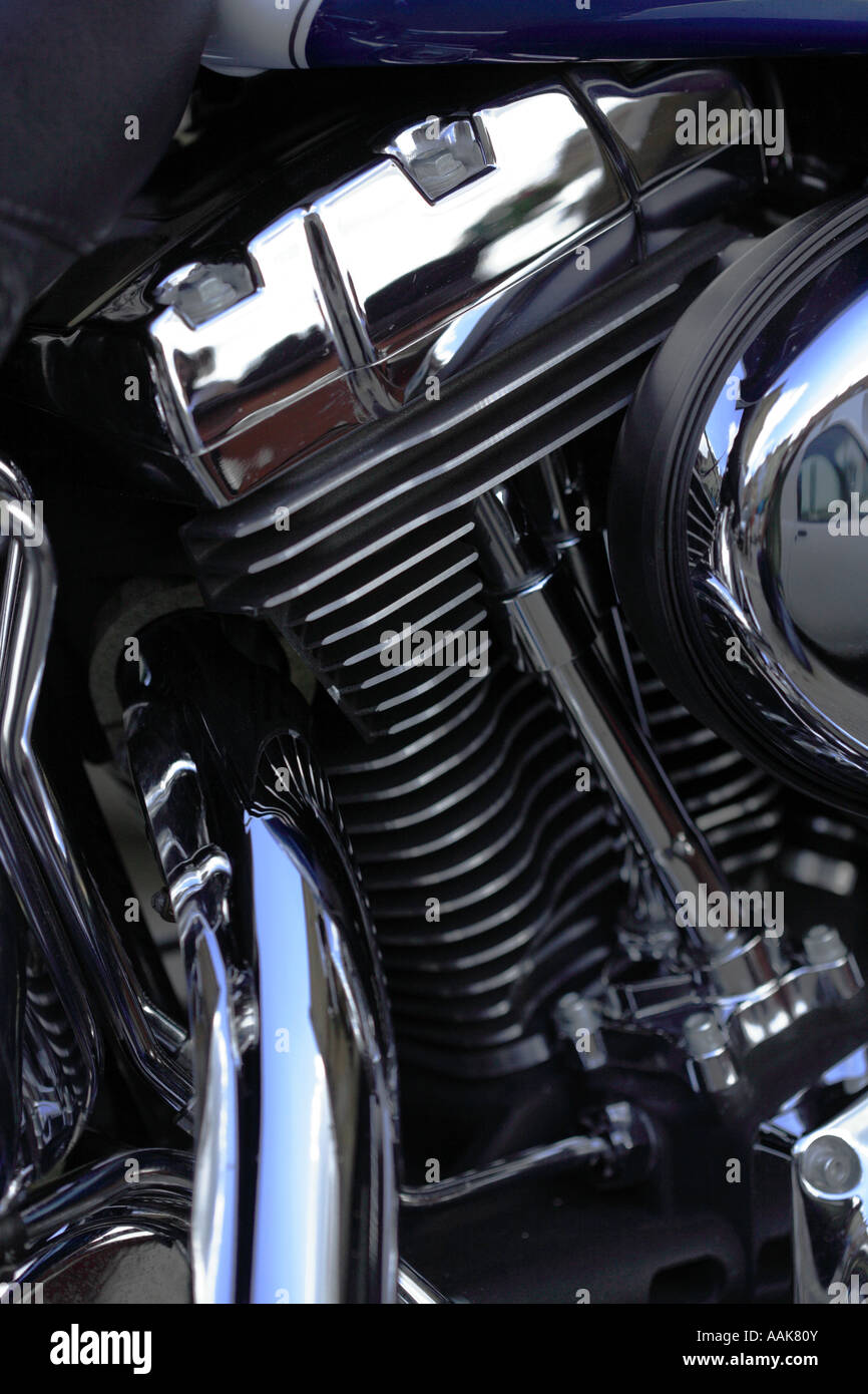 Shiny chrome engine of a Harley Davidson motorcycle Stock Photo - Alamy