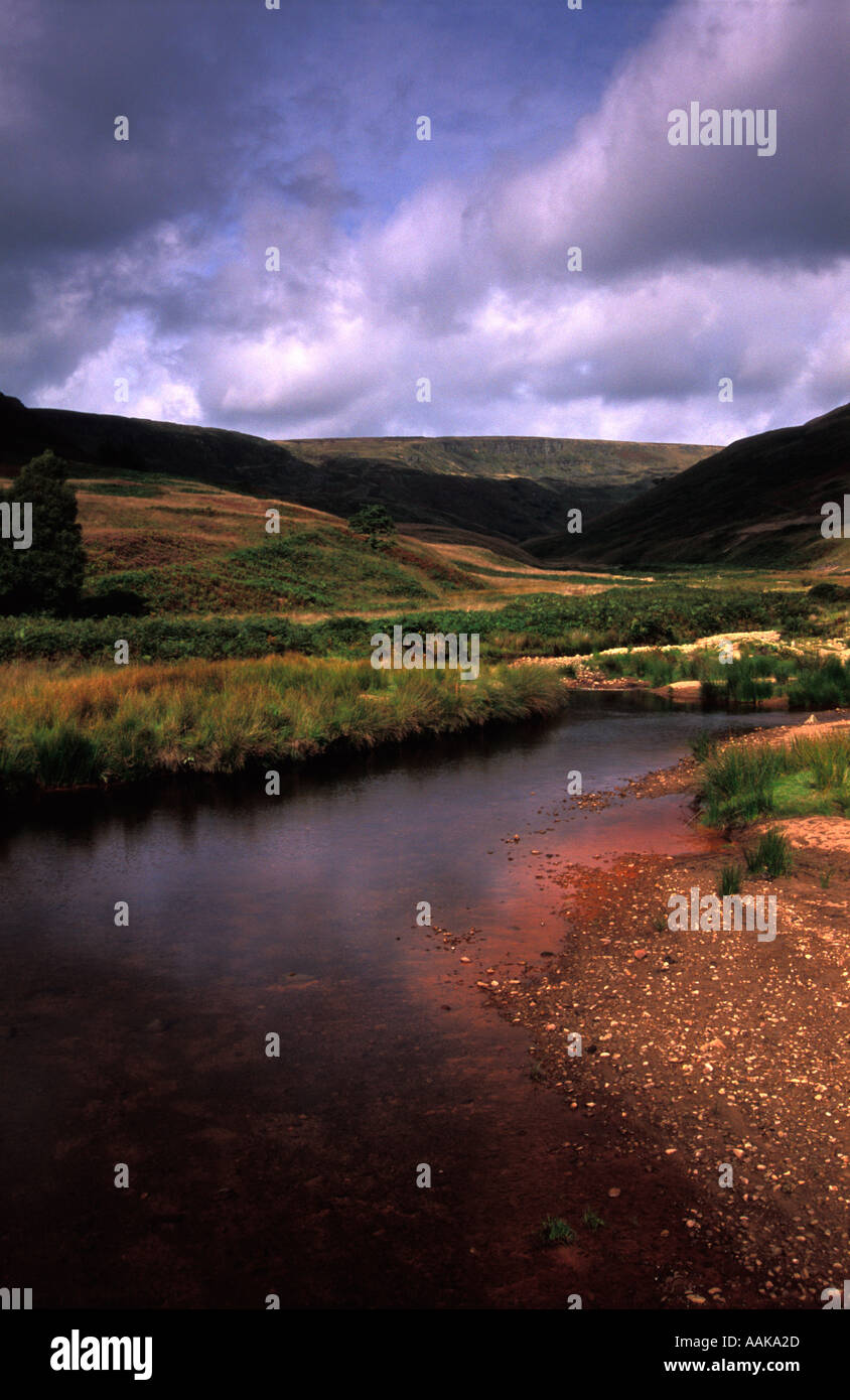 SSSI, Crowden Brook and Bareholme Moss towards Laddow Rocks and the ...