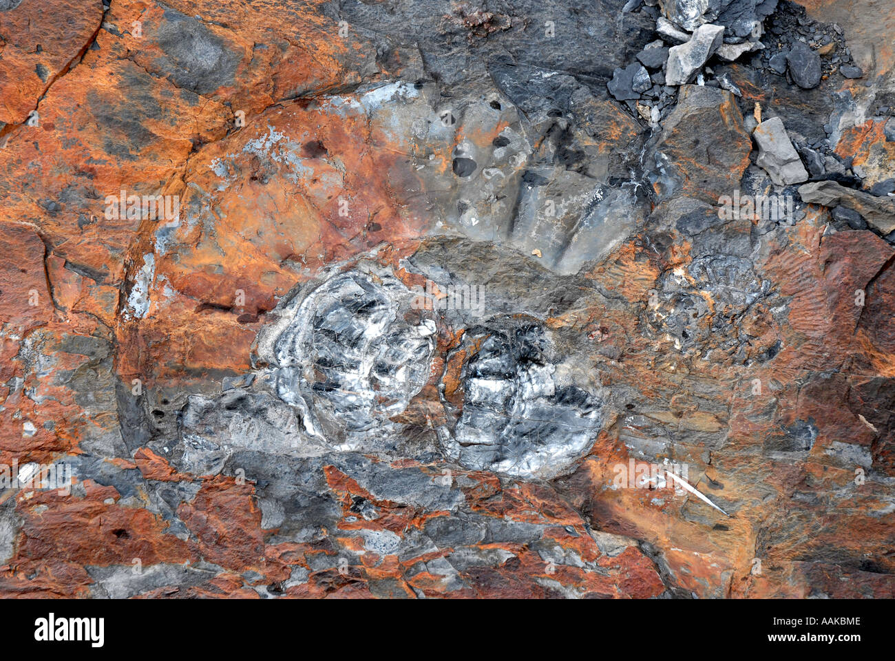 Rock formation in the mountains of the Parque Nacional Los Glaciares ...