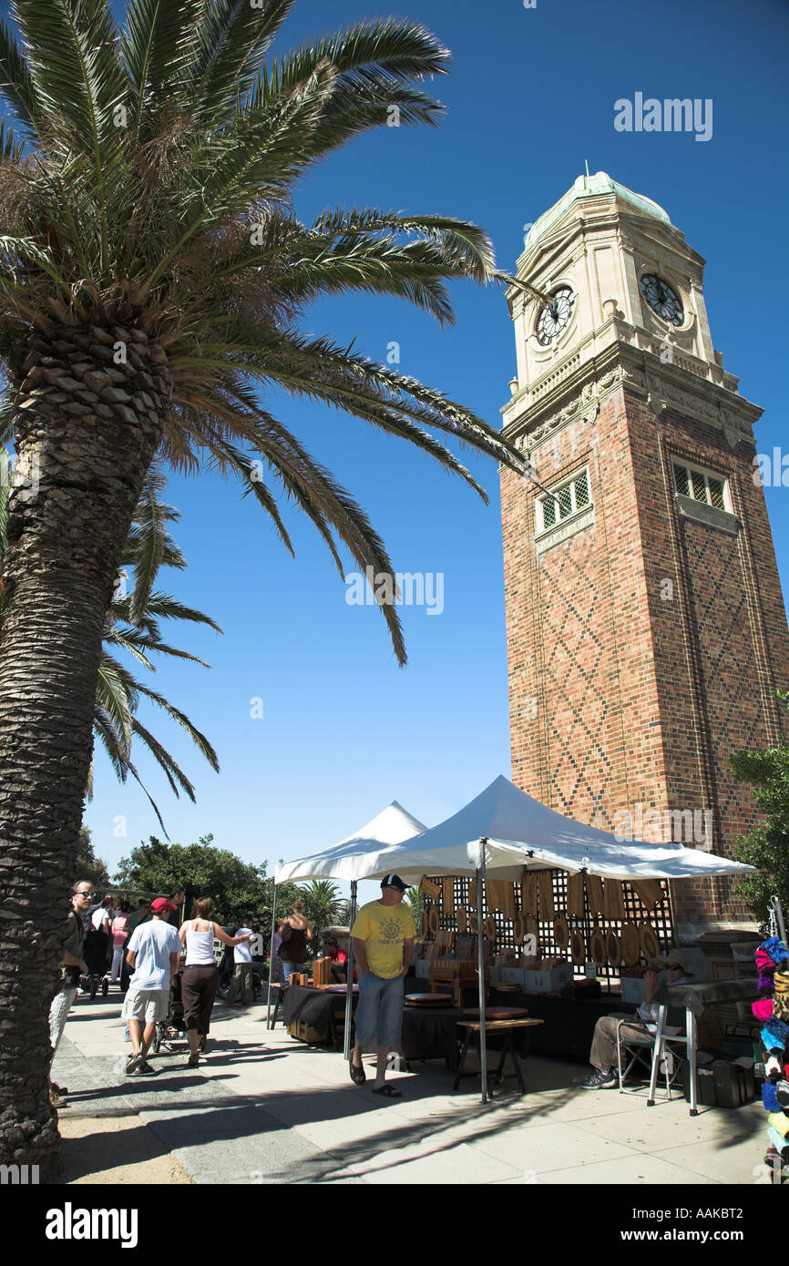 The weekly Art & Craft Market in St Kilda, Melbourne, Australia Stock ...
