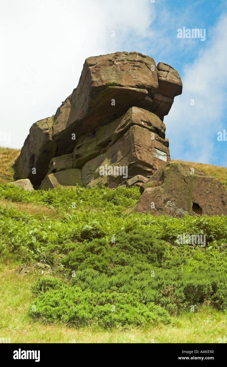Hanging Stone, Peak District Stock Photo - Alamy