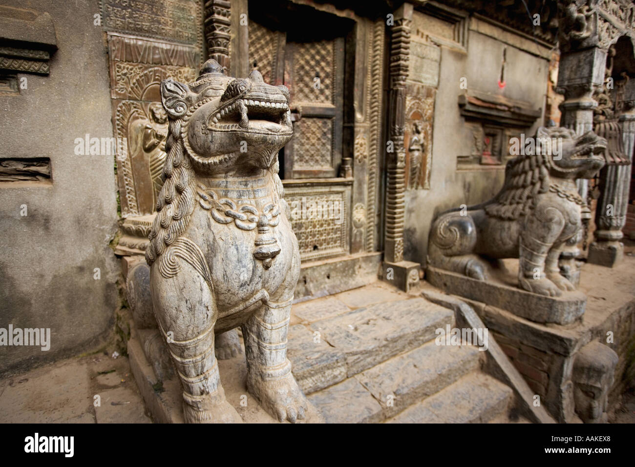 Patan stone lion nepal hi-res stock photography and images - Alamy
