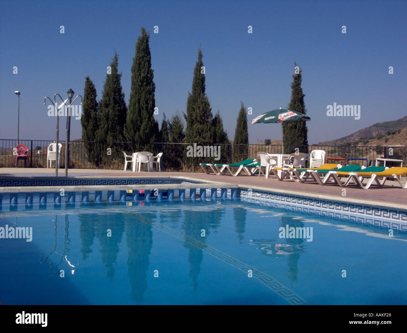 Swimming pool showers hi-res stock photography and images - Alamy