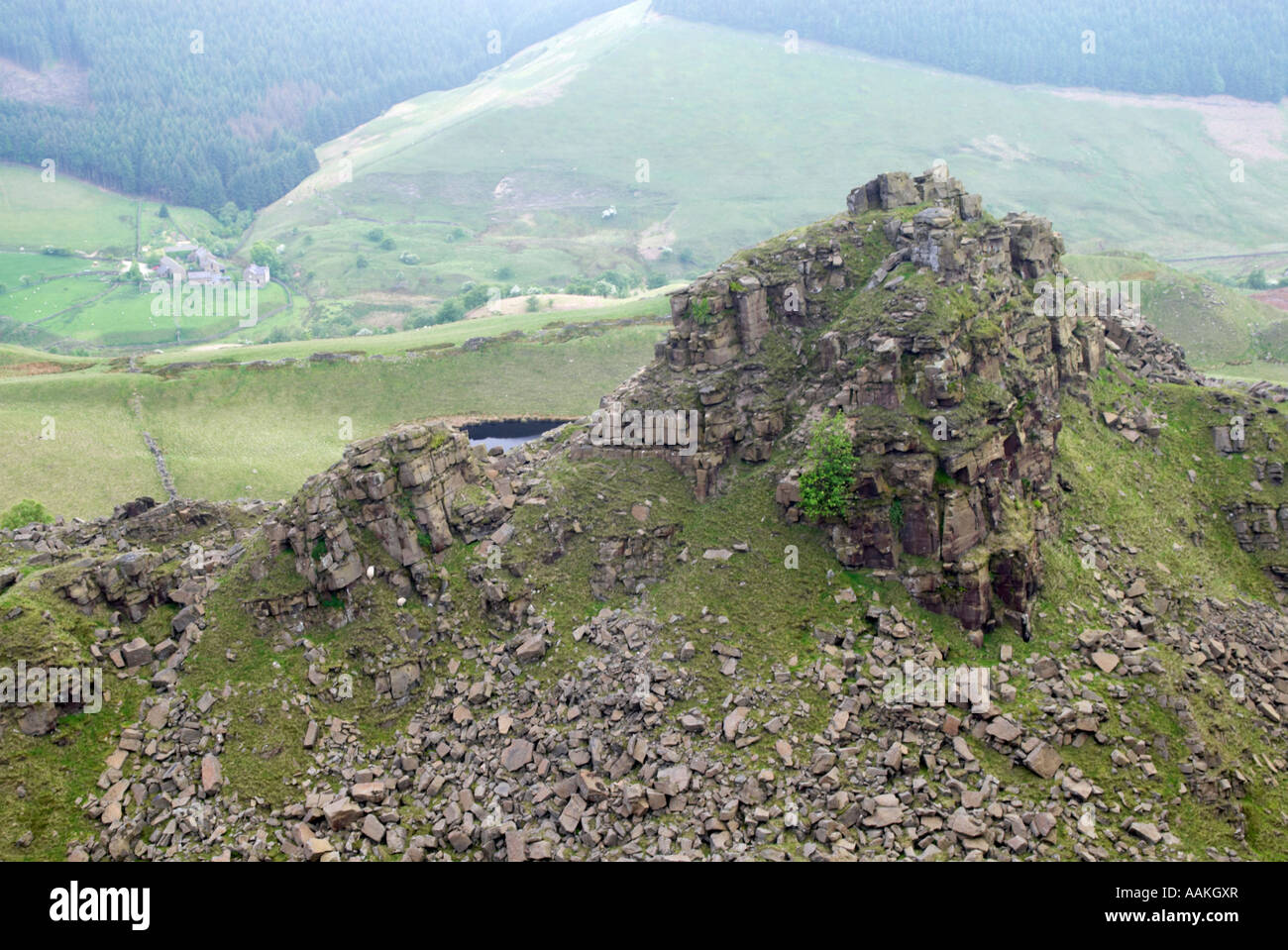 Alport castles peak district hi-res stock photography and images - Alamy