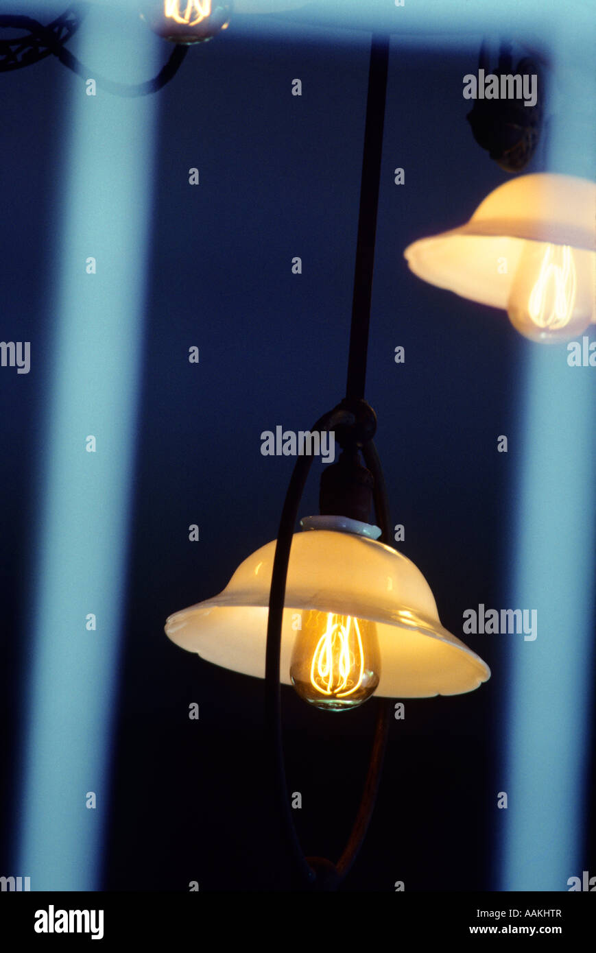 1980s TYPE OF LIGHT BULB INVENTED BY THOMAS EDISON DISPLAYED IN FORT ...
