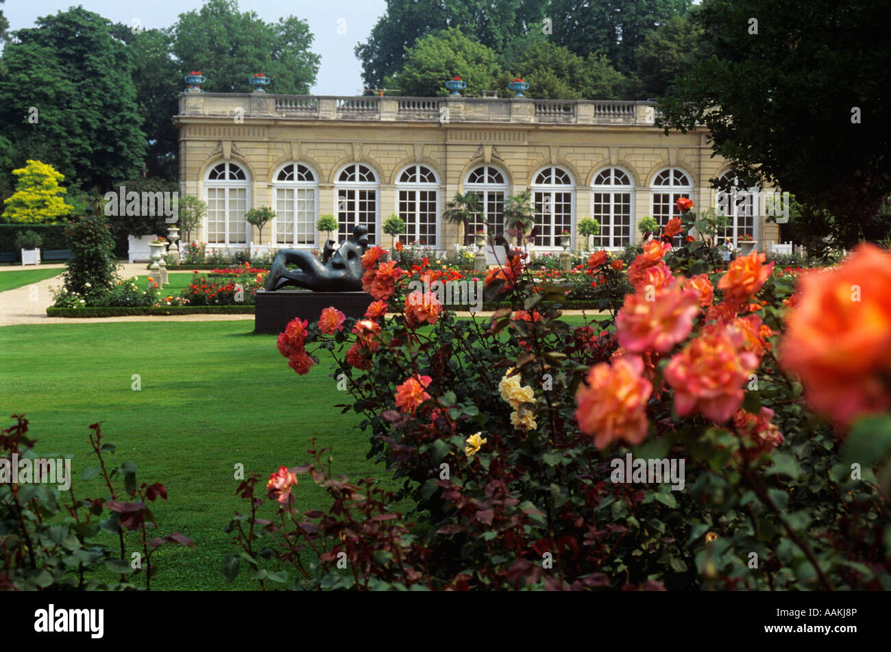 BOIS DE BOULOGNE ROSE GARDEN PARIS Stock Photo - Alamy
