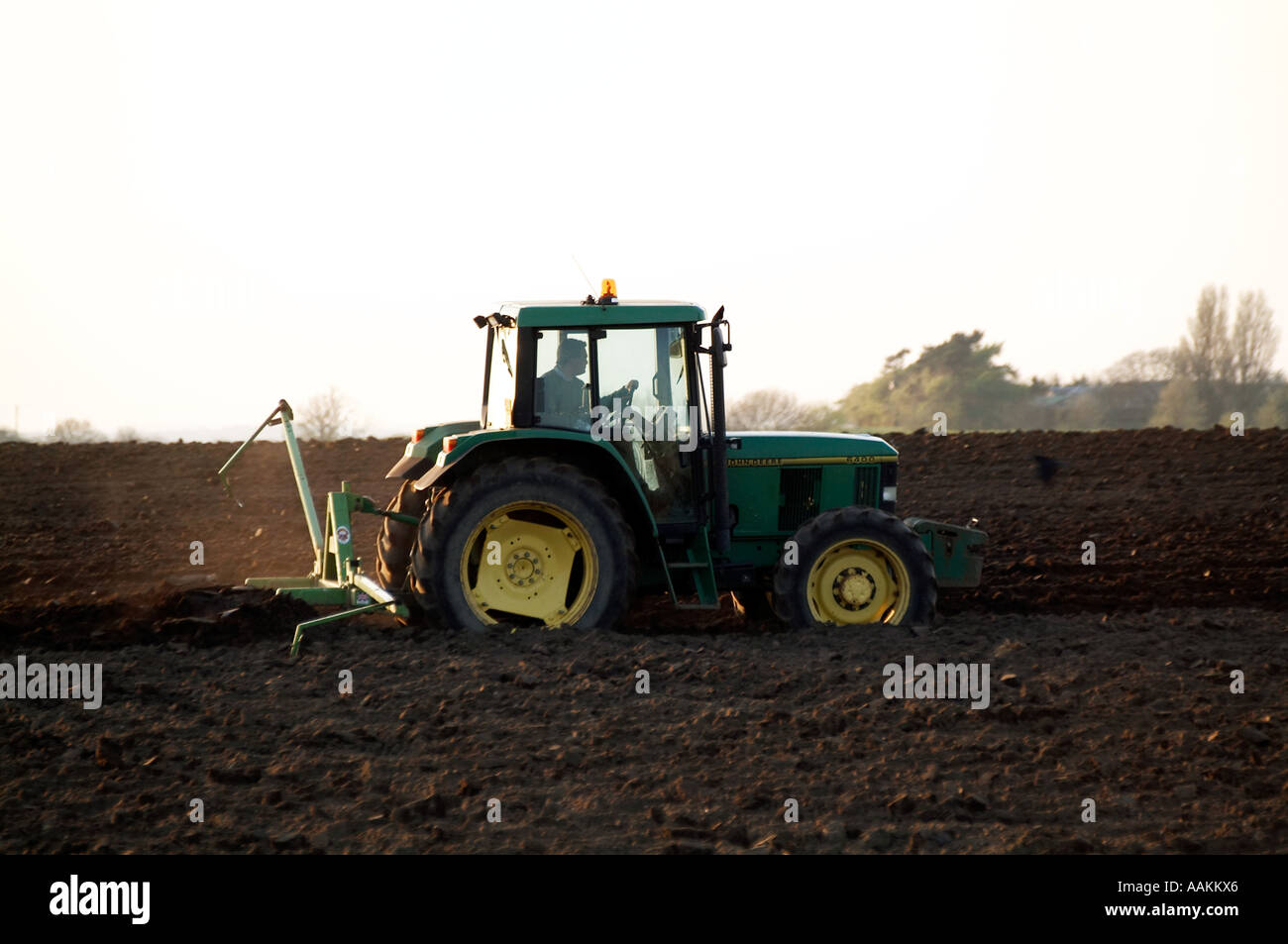 tractor agriculture farming,uk field Stock Photo - Alamy