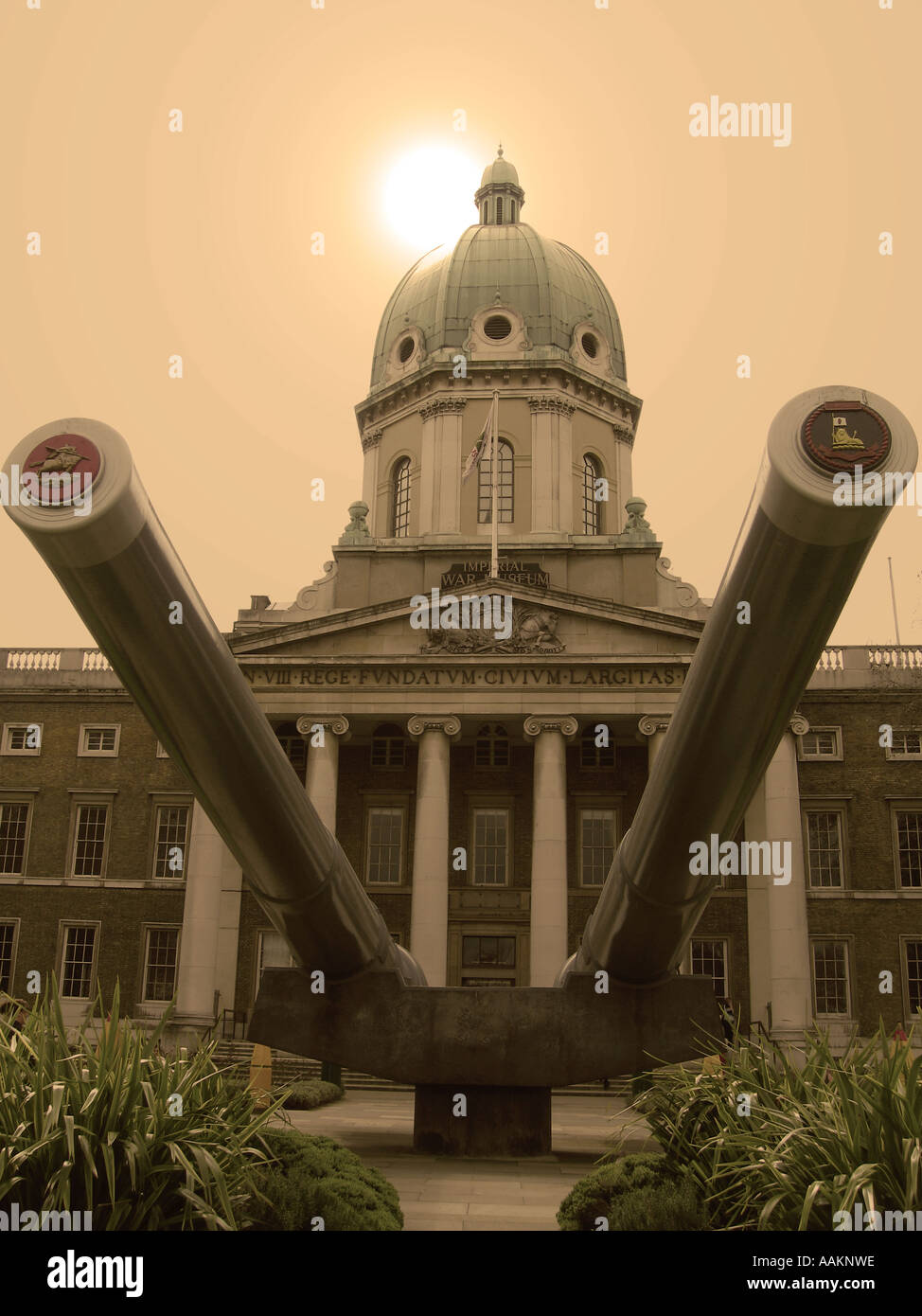 15-inch guns in front of the Imperial war museum London UK Stock Photo ...
