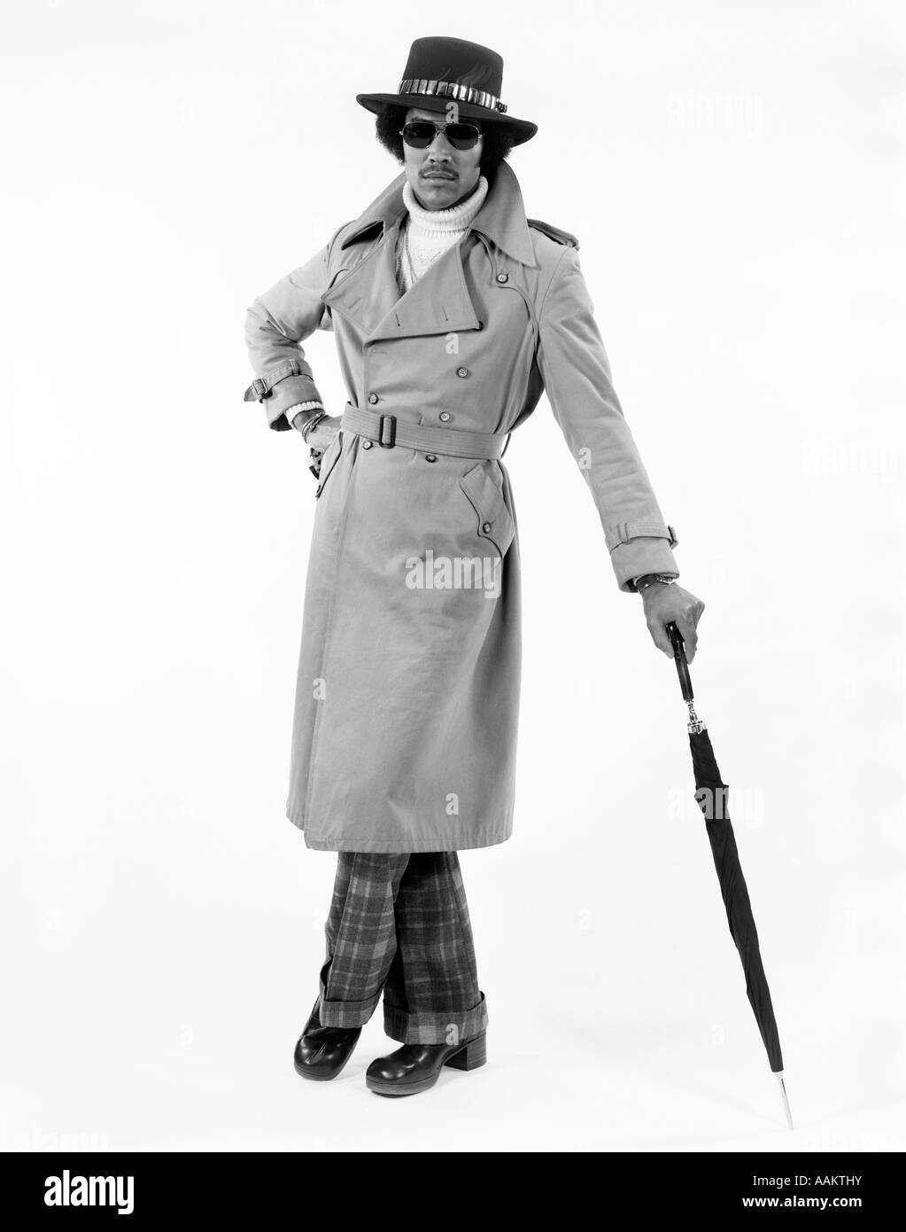 People dressed in old Cut Out Stock Images & Pictures - Alamy