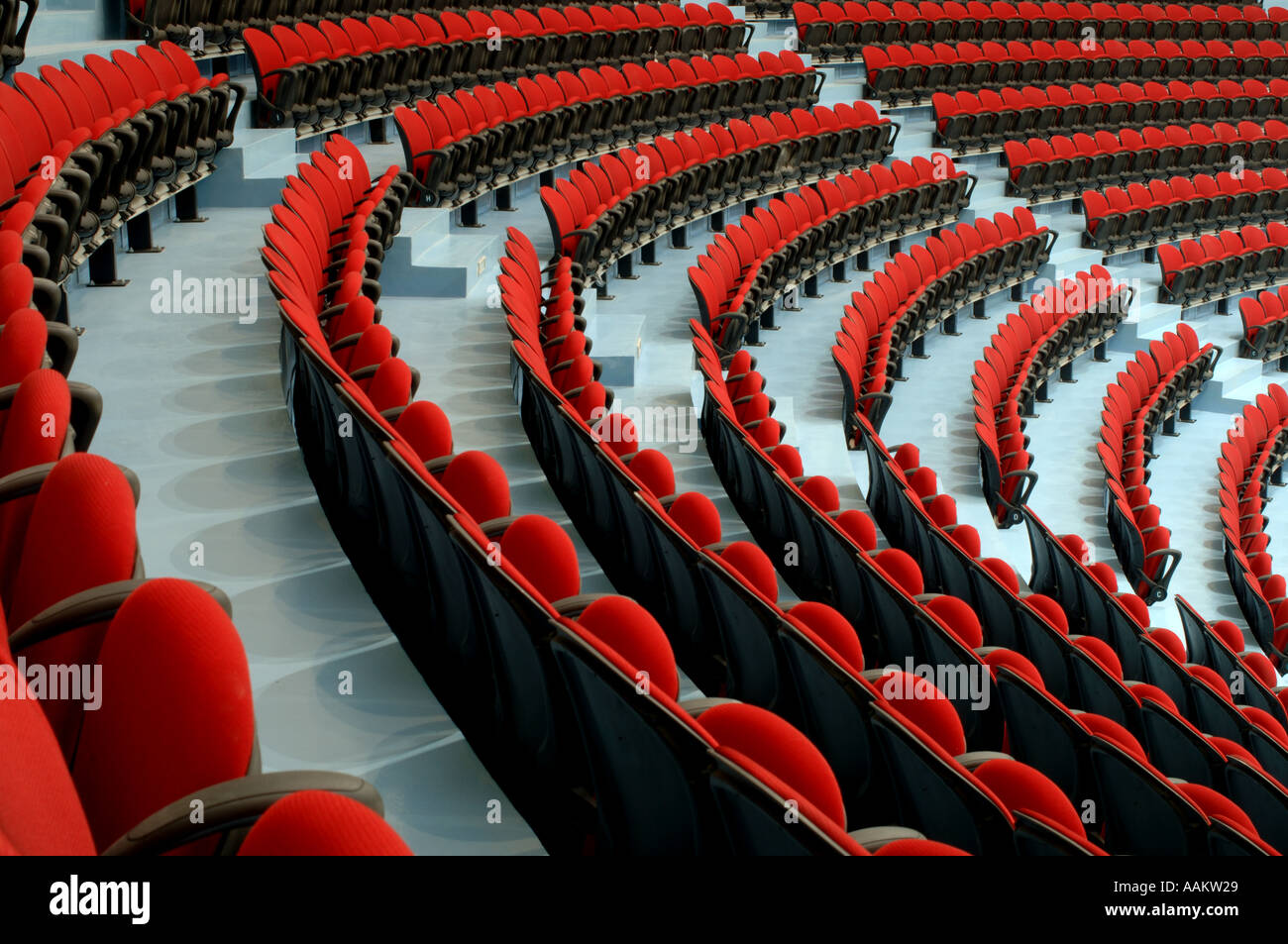rows of red seats Stock Photo - Alamy
