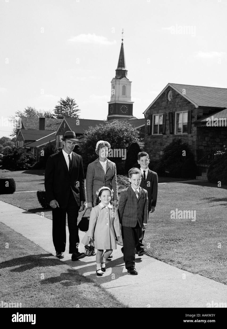 1960s family walking from hi-res stock photography and images - Alamy
