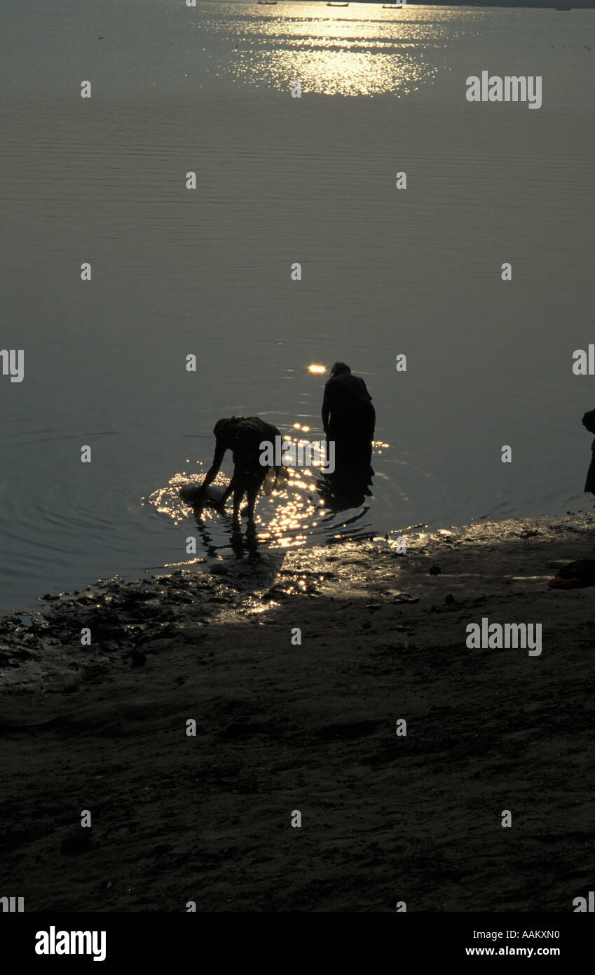 River Life – Ganga ‘Devil’s Water’ ‘Biggest mass poisoning of humans ...
