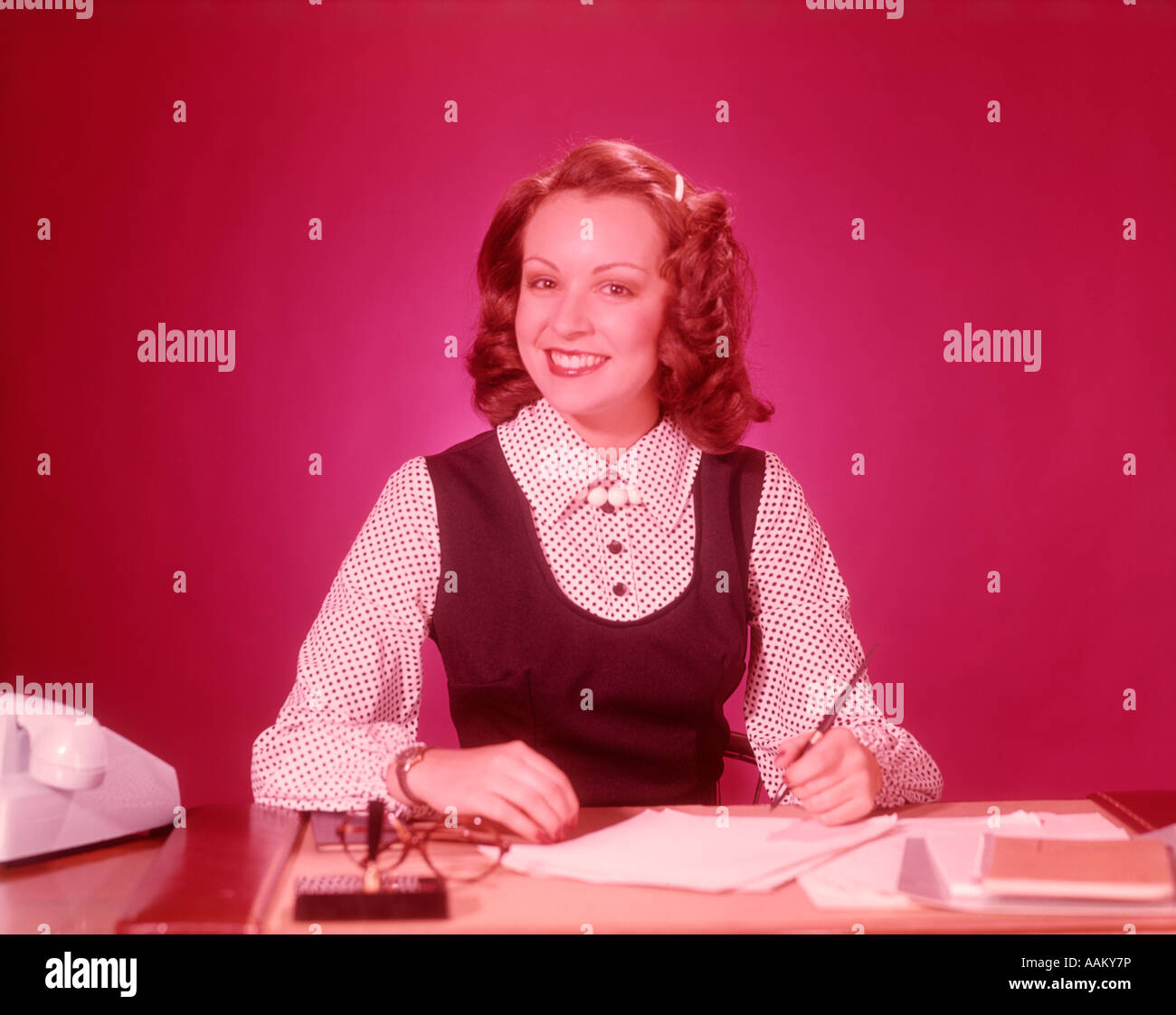 Secretary 1960s hi-res stock photography and images - Alamy