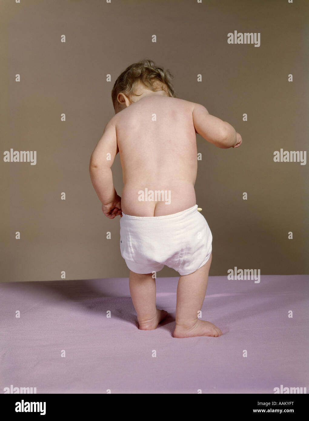 BABY with DROOPY DIAPER Stock Photo - Alamy