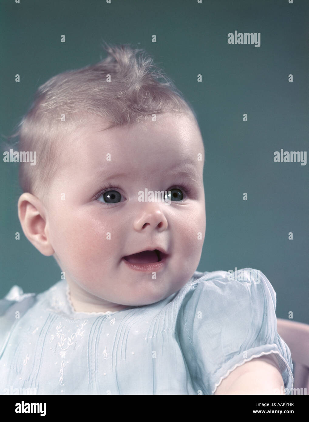 1950s baby girl hi-res stock photography and images - Alamy