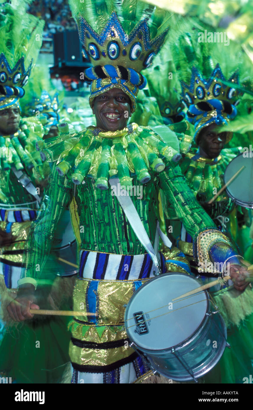 Repinique drum hi-res stock photography and images - Alamy