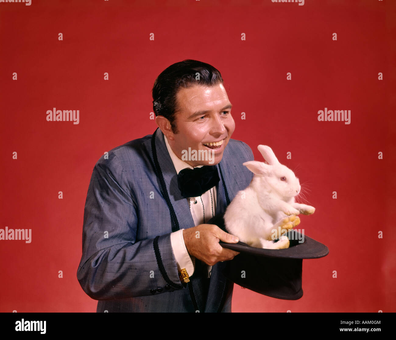 1970s man with hat hi-res stock photography and images - Alamy