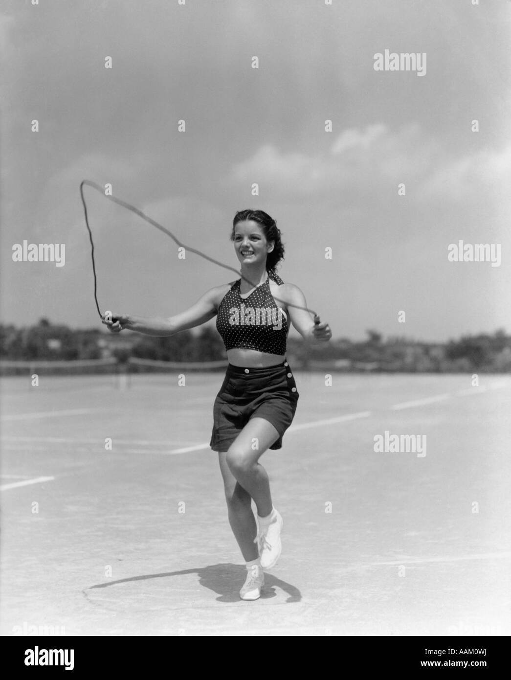 Teen girl jump rope black hi-res stock photography and images - Alamy