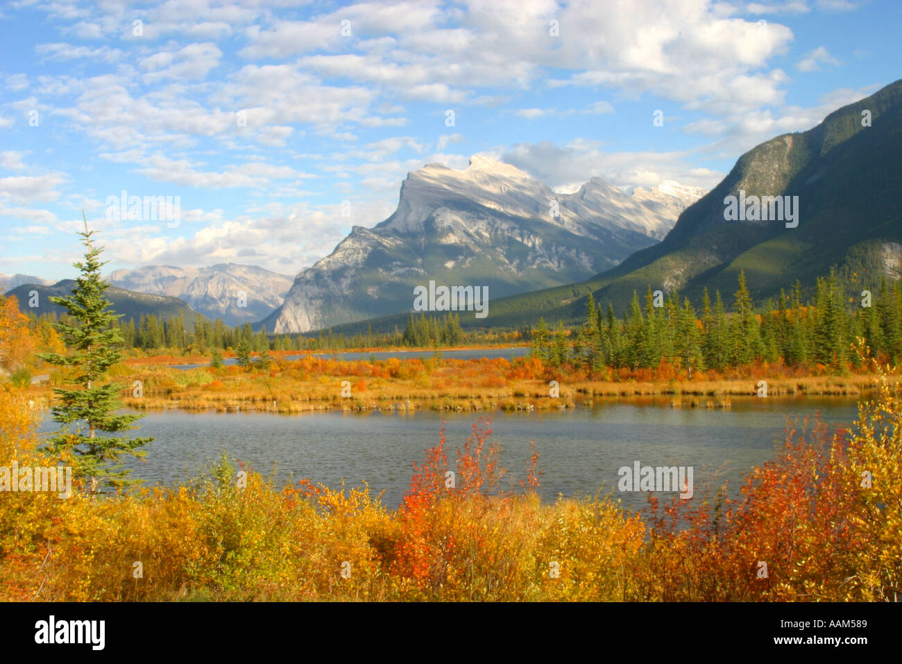Horizontal Autumn splendor in the Canadian Rockies Banff National Park ...