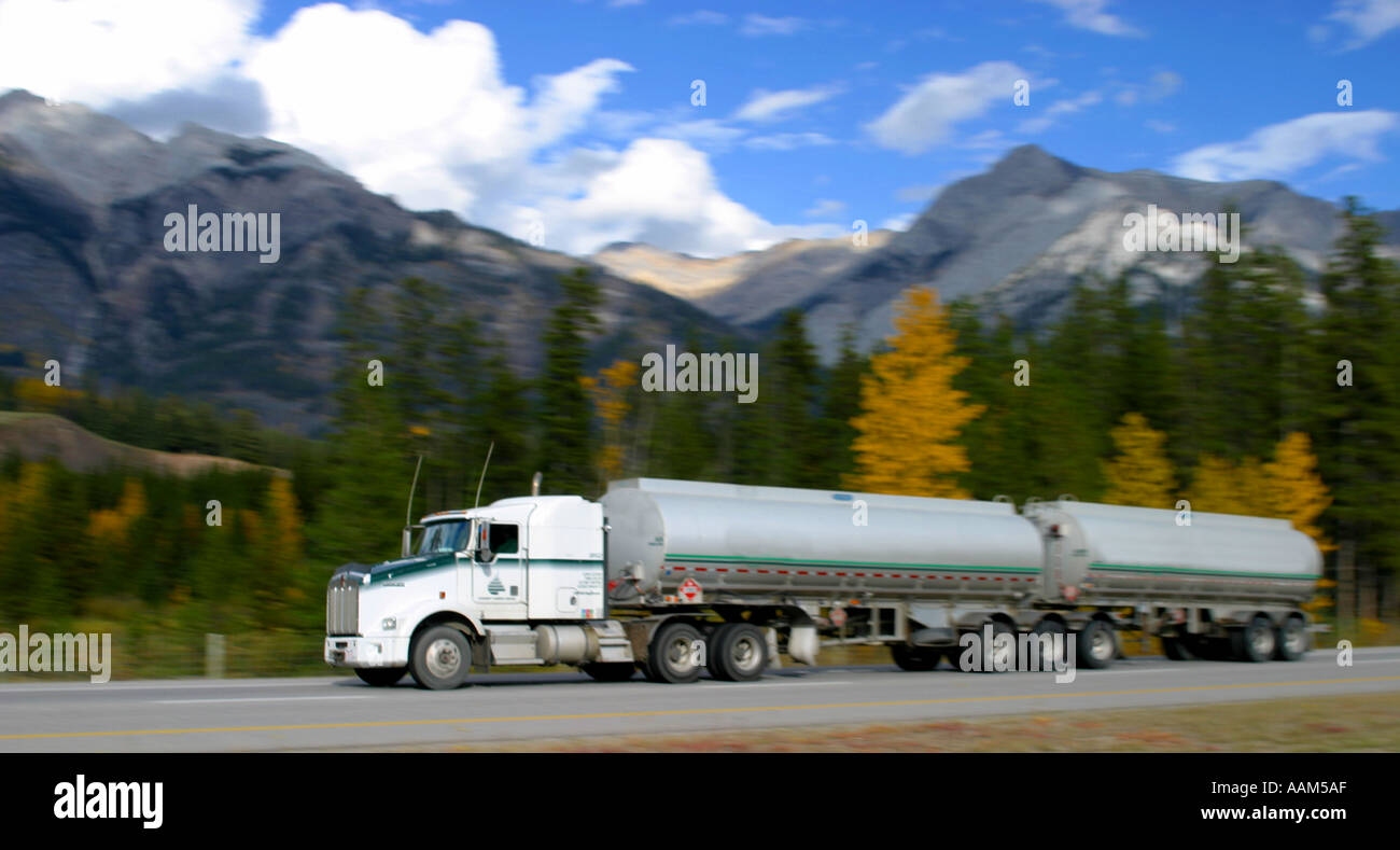 Truck trans canada hi-res stock photography and images - Alamy