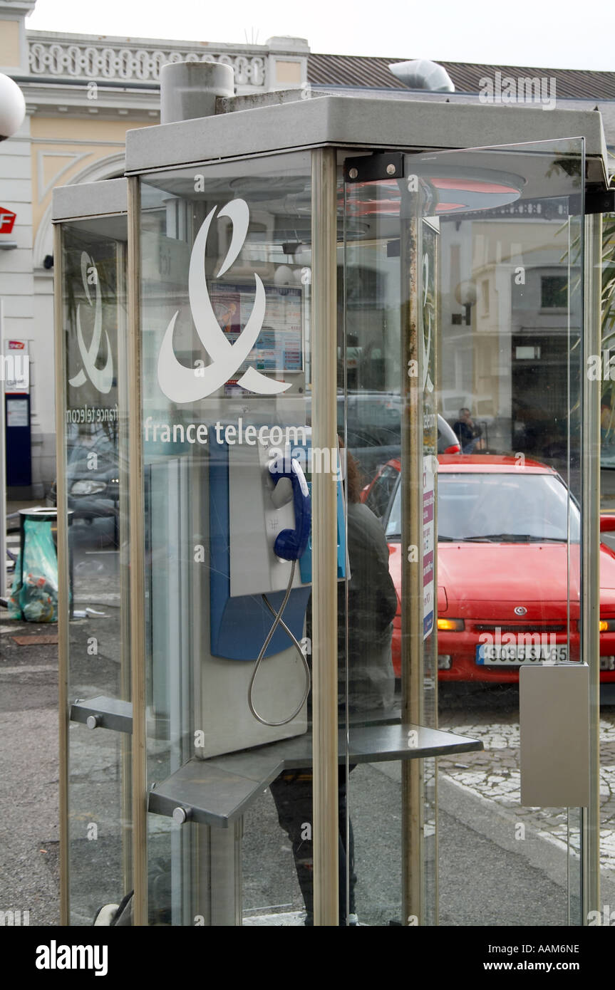 Callin hi-res stock photography and images - Alamy