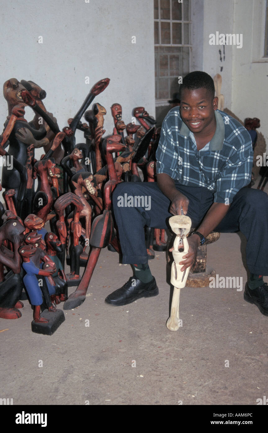 People at Work – African Art and Craft - Zimbabwe Wooden Figures and ...