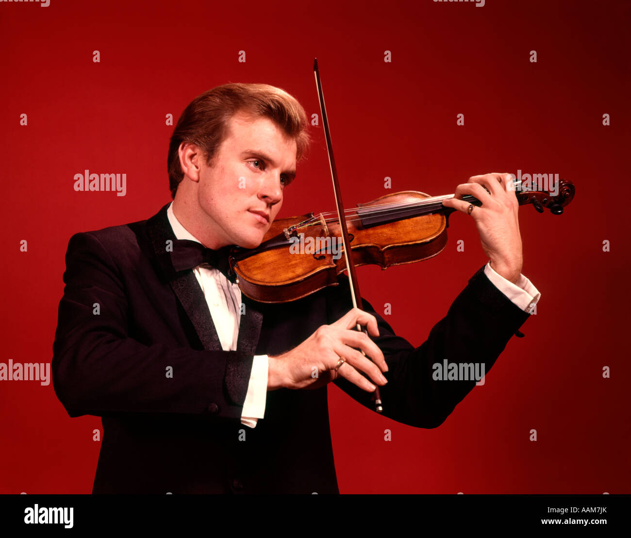 Tuxedo 1970s hi-res stock photography and images - Alamy