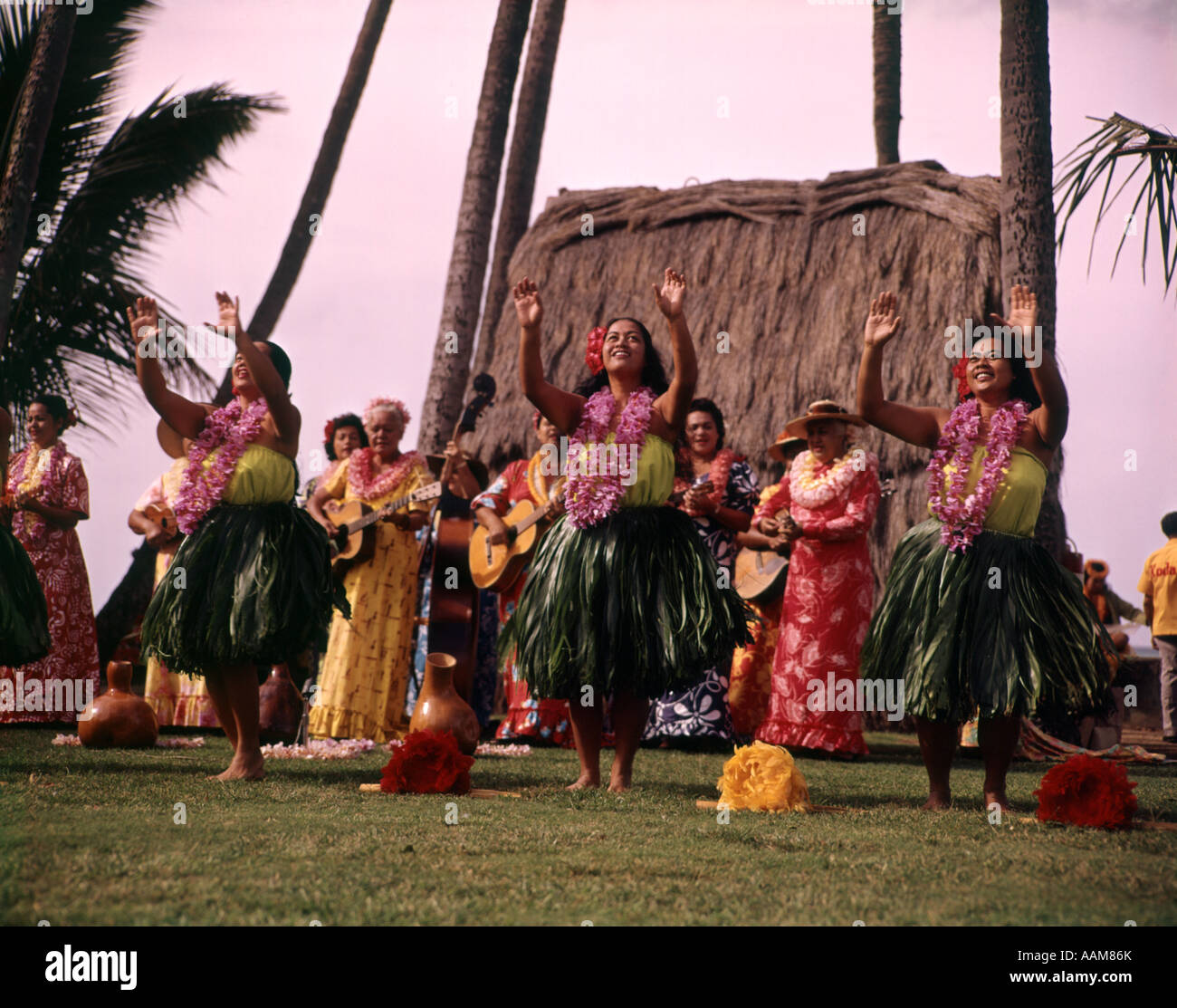 1960 1960s 1970 1970s HULA DANCERS PALM THATCHED SHACK HAWAIIAN DANCE ...