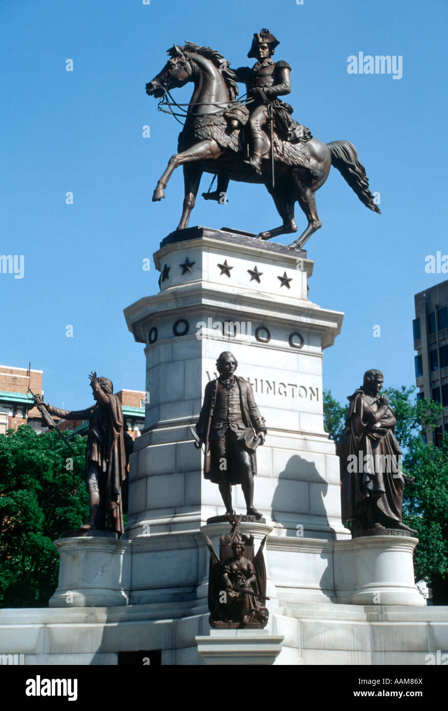 RICHMOND VA WASHINGTON MONUMENT AT THE STATE CAPITOL LOWER STATUES ARE ...